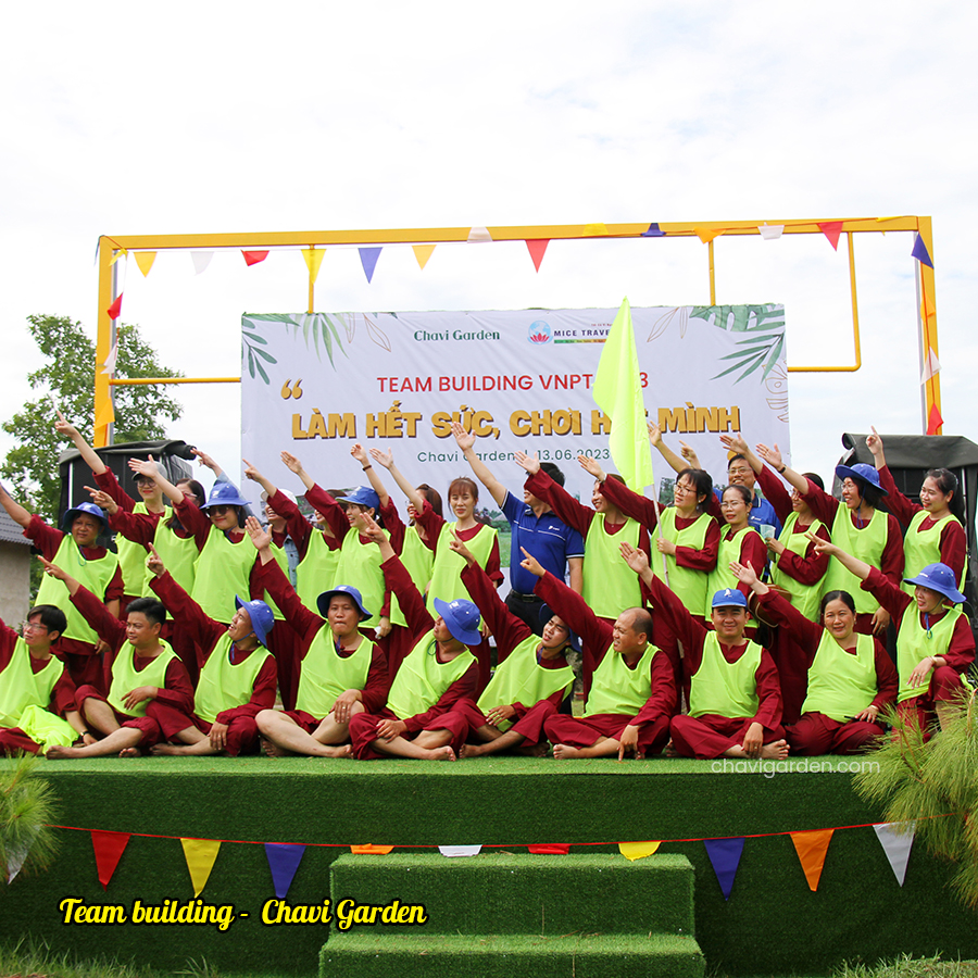 Team building - Chavi Garden